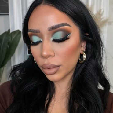 28 Fall Eyeshadow Looks: The Best Eye Trends To Try This Season