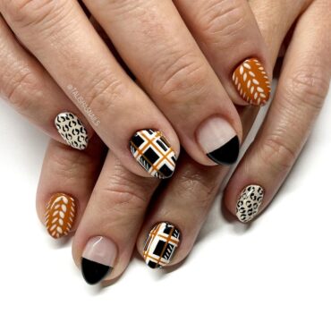 Thanksgiving Nail Designs That Work For Fall Or Turkey Day!